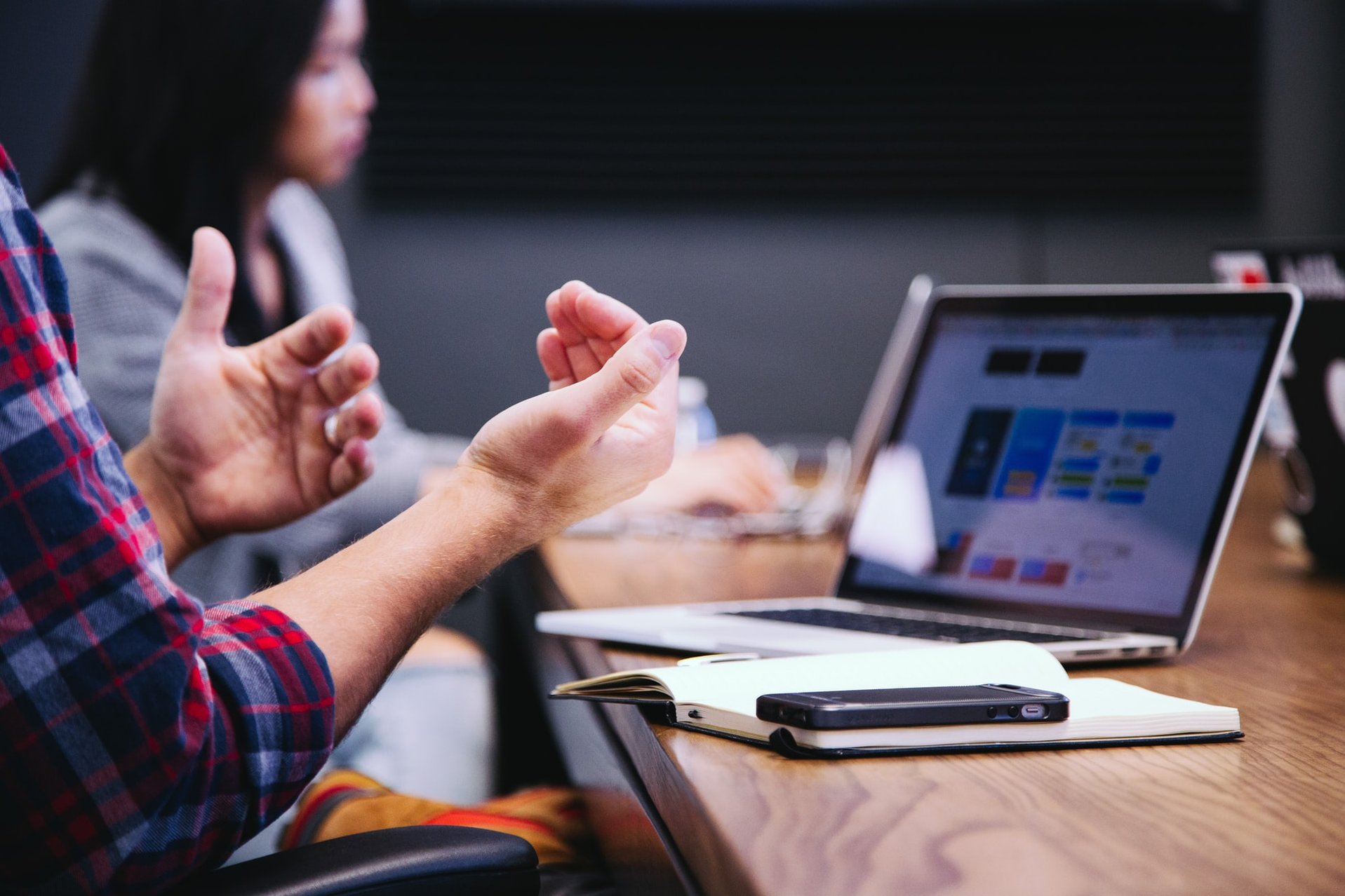 A Quick Guide to Presenting Complex Information With Simplicity